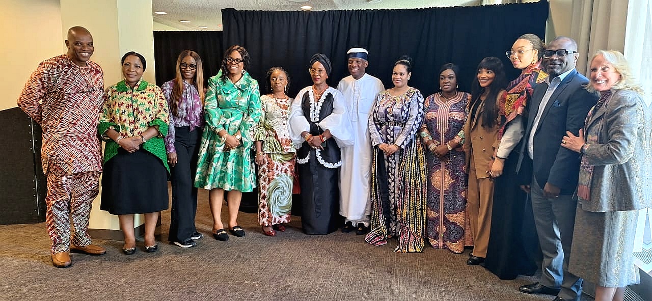 Osun Monarch's Wife, Queen Angelique-Monet-Gureje-Thompson Hosts ...